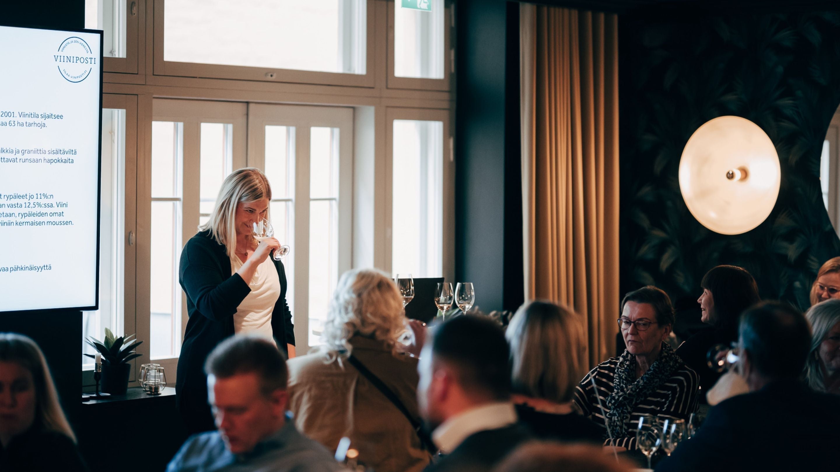 Viini- ja juustotasting @ Helsinki 28.10.2025 – viiniposti.fi